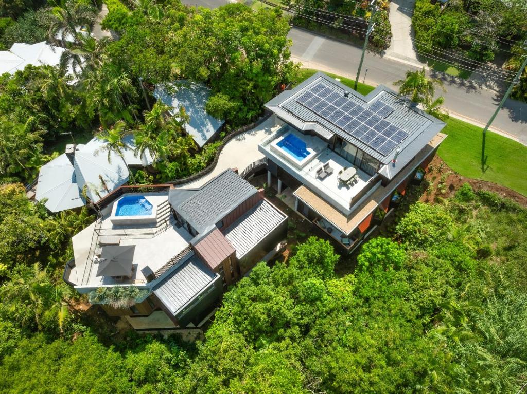 Moonrise & Starfall, Byron Bay (updated prices 2025)