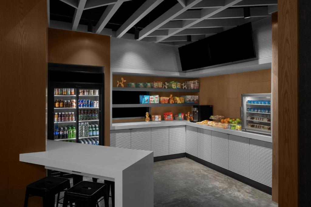 Aloft New York Chelsea, New York (updated prices 2025)