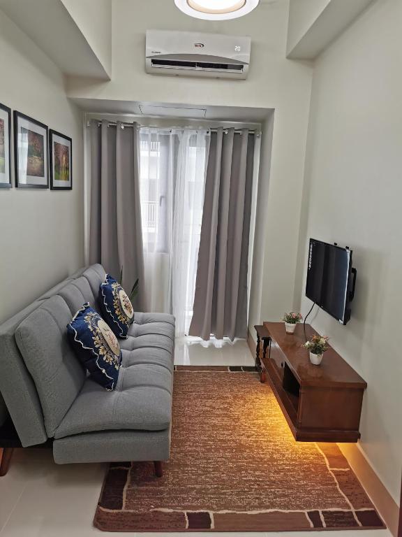 Shore 3, Manila (updated prices 2025)