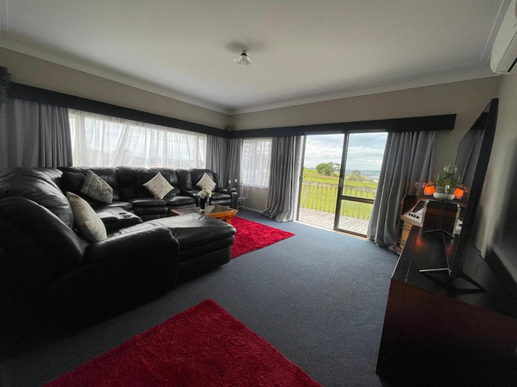 The Pahi Bach, Pahi (updated prices 2025)