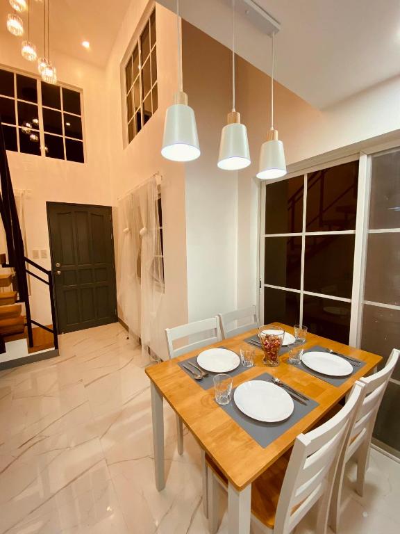Casa Editha Malolos, Santa Rita (updated prices 2025)