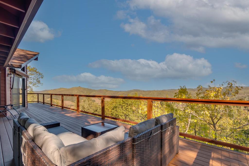 Murphys View, Murphys (updated prices 2025)