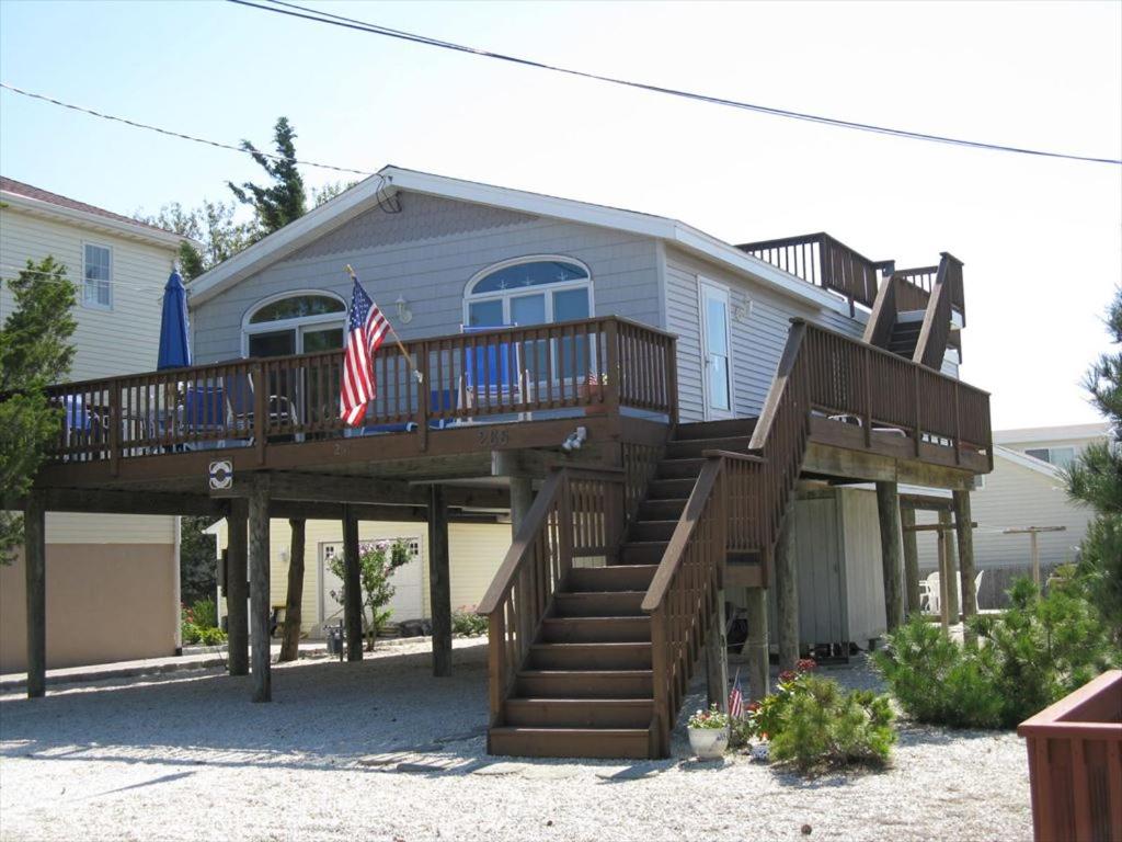 Immaculate Raised Ranch Style Home Located On The Bayside In Surf City ...