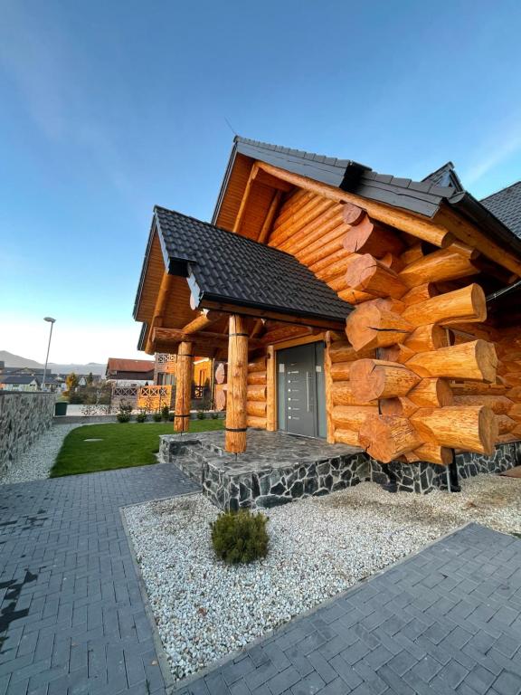 Zrub Mrázik, Veľká Lomnica (updated prices 2025)