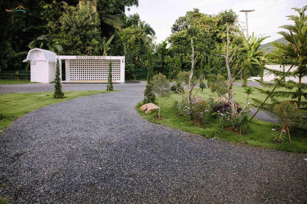 Club Khan River Hill, Ban Thong Tai (updated prices 2025)