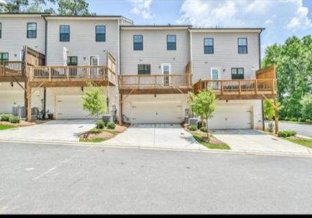 Aurora Park, Roswell (precios actualizados 2024)