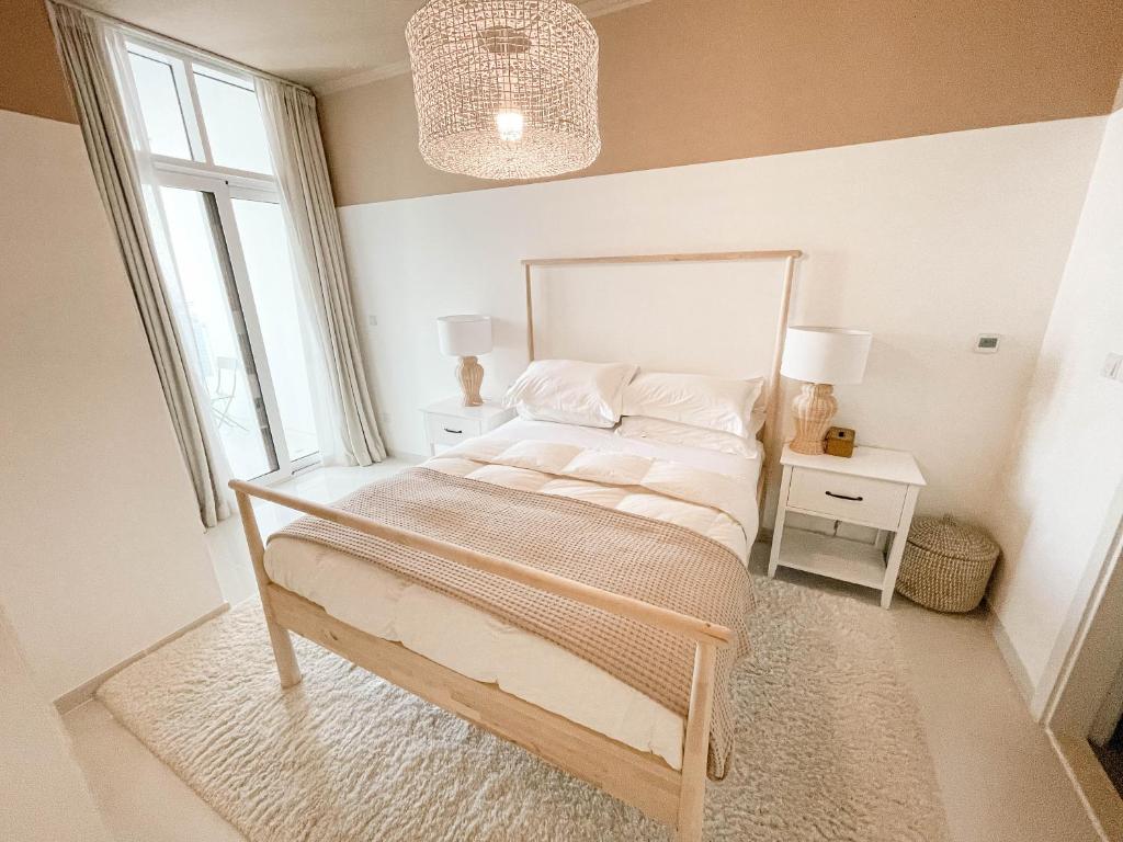 Stunning one bedroom-Apartment in Carson B, Dubai – Updated 2024 Prices