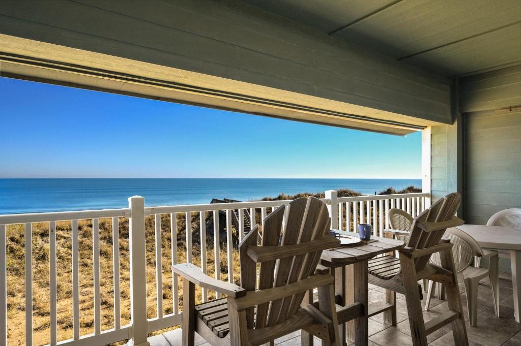 FF216 Tutters Two, Kill Devil Hills (updated prices 2025)