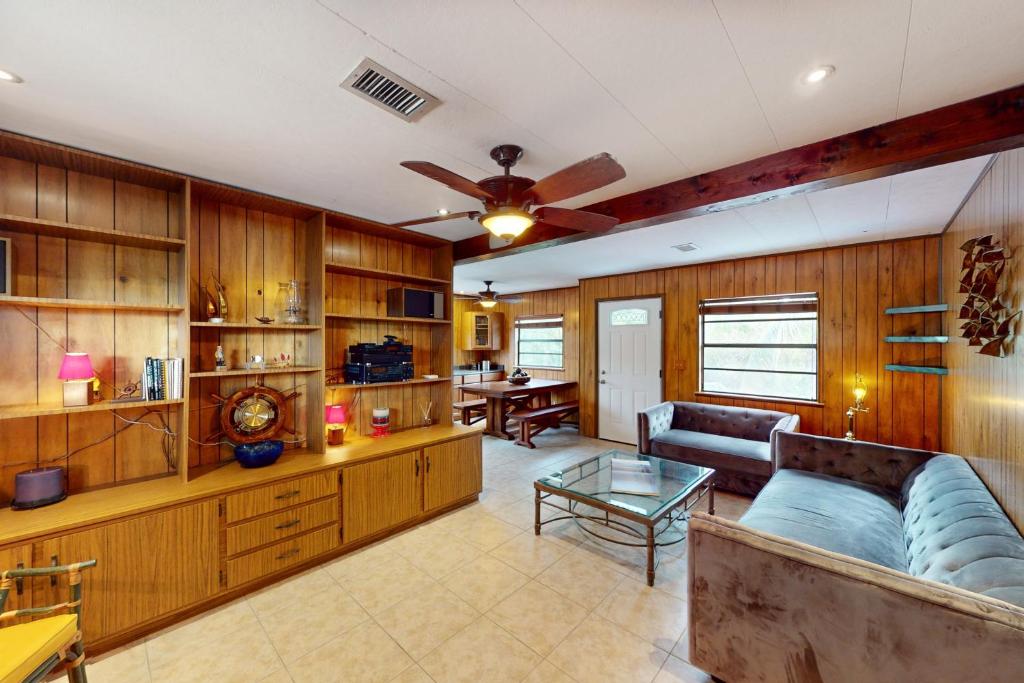 Fair Wind II, Tavernier (updated prices 2024)