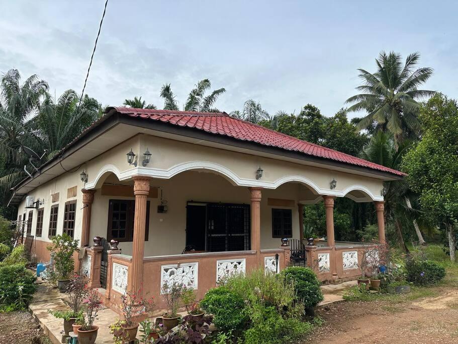 Homestay Hjh Rokiah, F.Tementi, Teriang (updated prices 2026)