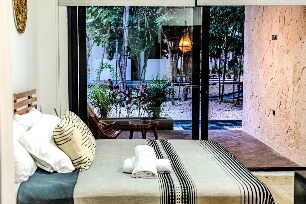 Chic king studio + jacuzzi, Tulum (updated prices 2025)