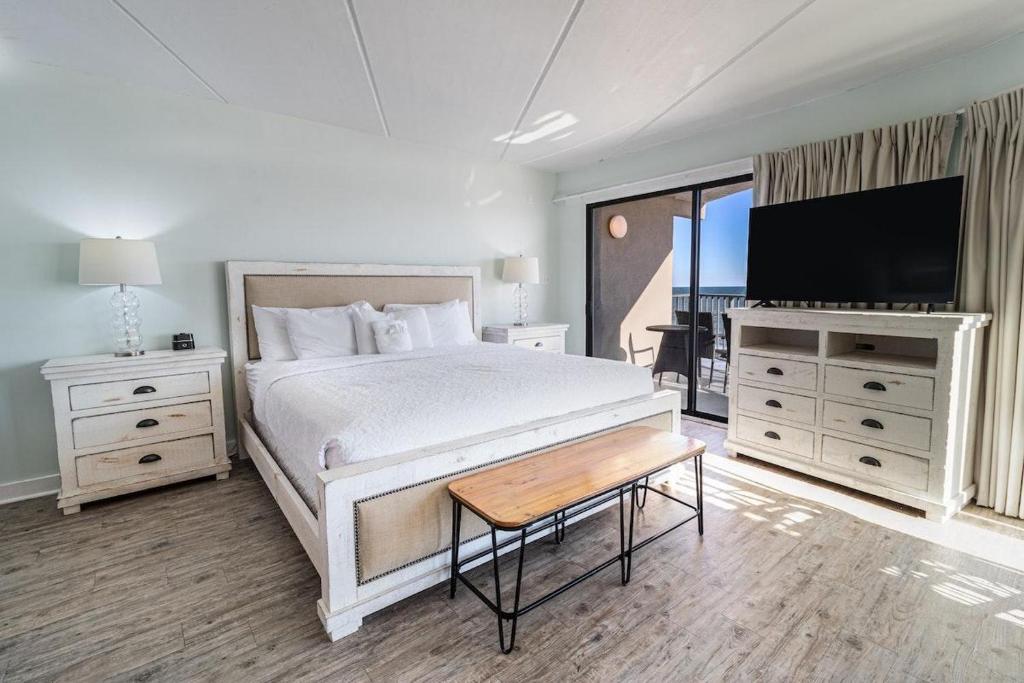 Oceanfront Room 7th Floor Amazing Views, Pawleys Island (updated prices ...