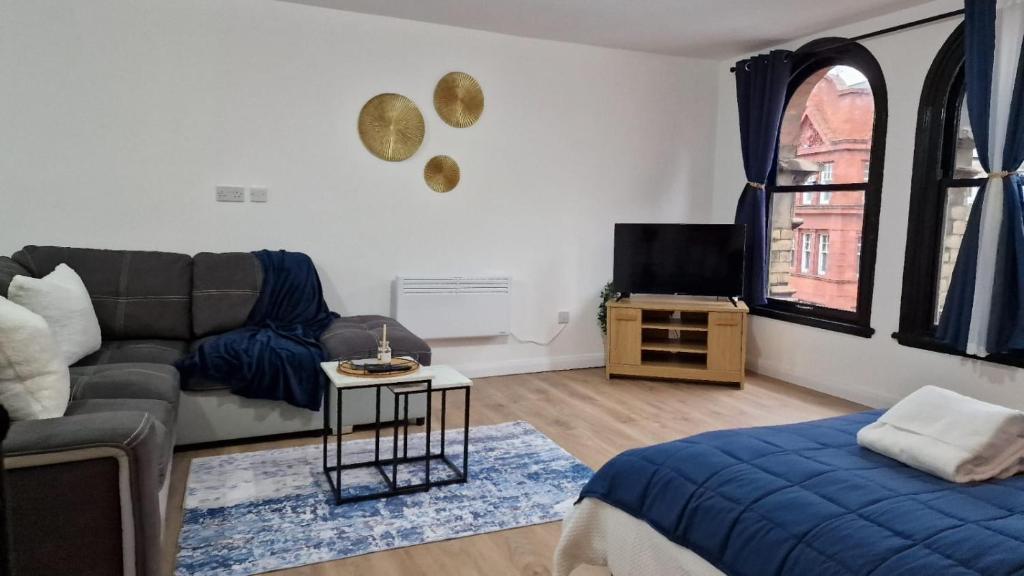 Studio Bleu, Birmingham (updated prices 2024)