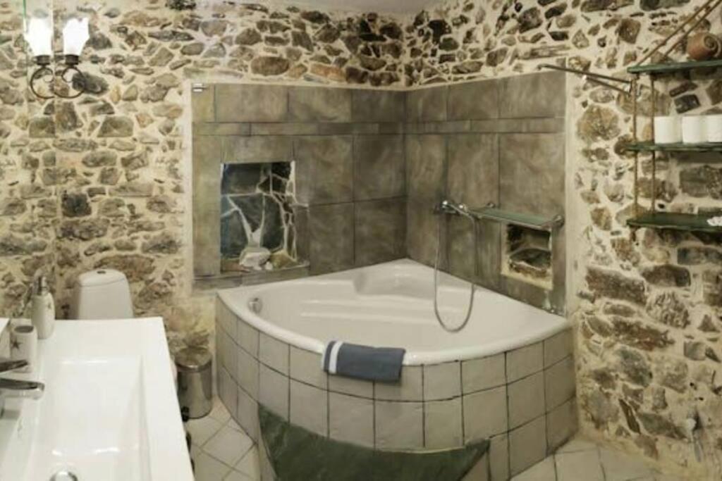 Porto Kagio Villa beach, Akhíllion (updated prices 2024)