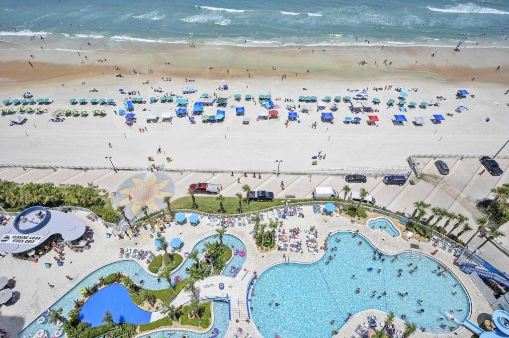 Oceanfront Beach Escape Ocean Walk Resort Daytona, Daytona Beach ...