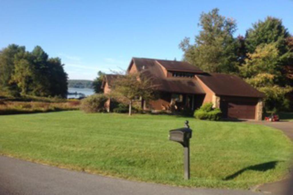 Brown Bear Lodge, Swanton (updated prices 2026)
