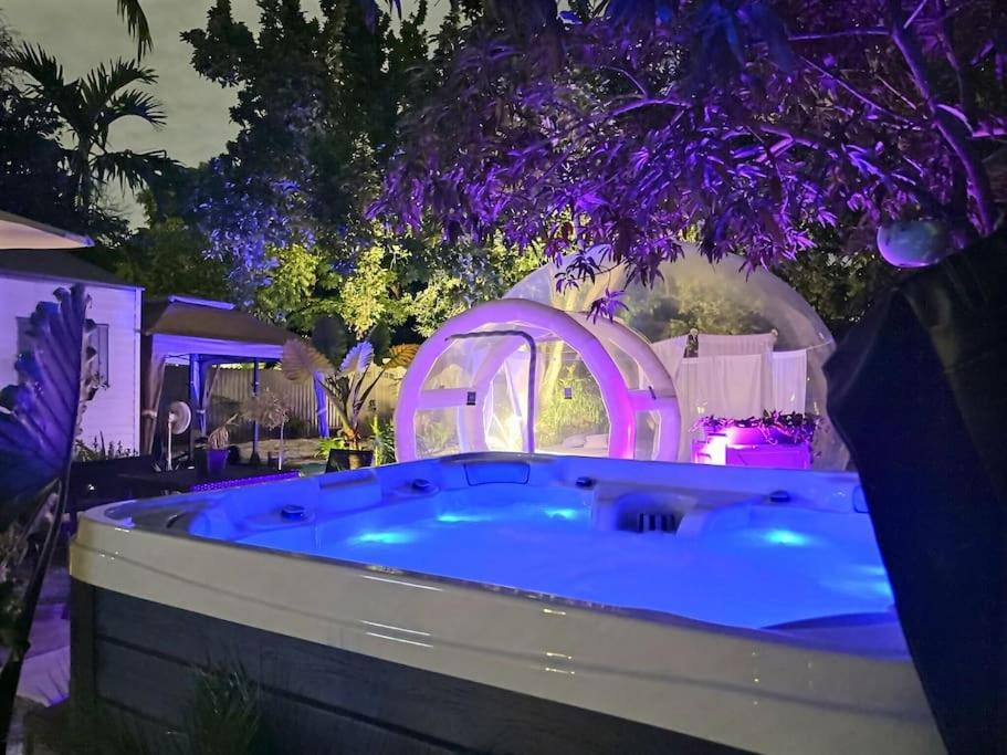 Jacuzzi•Glamping•Gym•Parking•BBQ•Soft Beds•Secure, Miami (updated ...