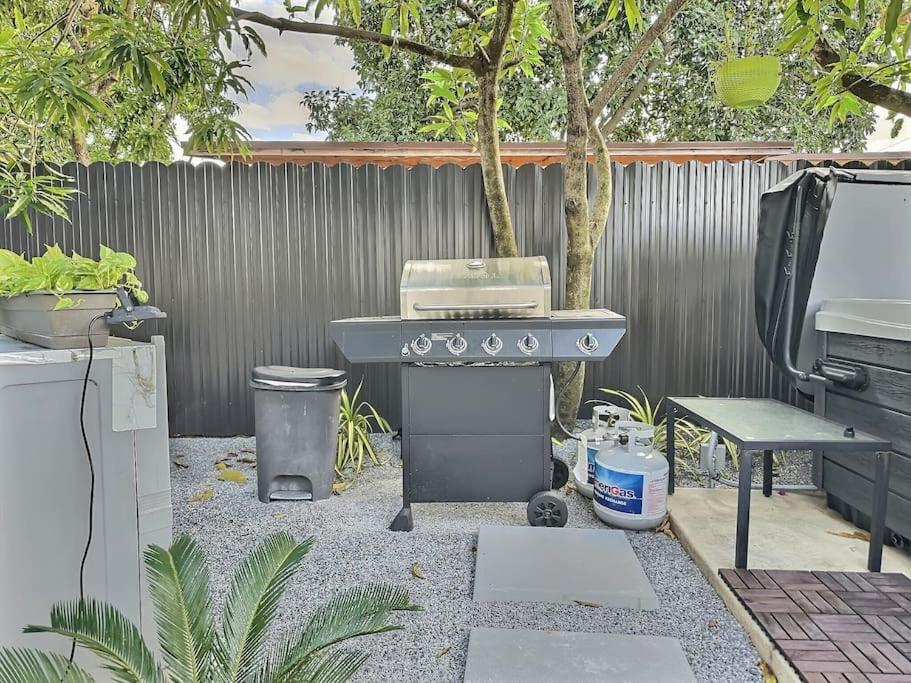 Jacuzzi•Glamping•Gym•Parking•BBQ•Soft Beds•Secure, Miami (updated ...