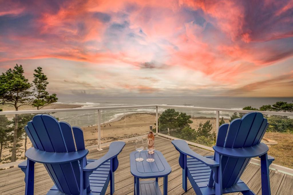 Sunset Point, Lincoln City (updated prices 2025)