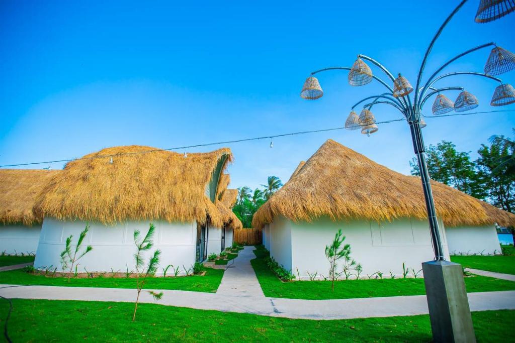 SEA SAND RESORT, Kampot – Updated 2024 Prices