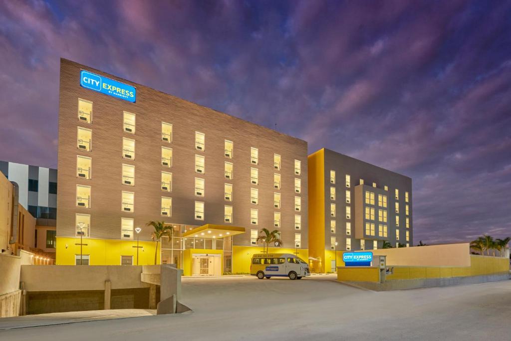 City Express by Marriott Cancun Aeropuerto, Cancún (updated prices 2025)