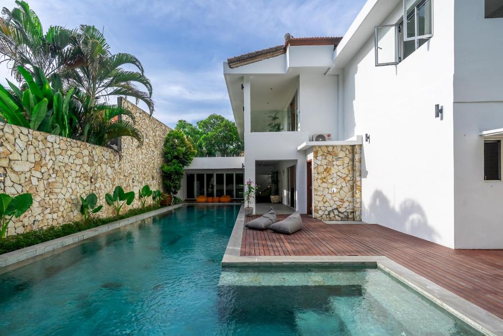 VILLA AROHA Umalas, Canggu (updated prices 2024)