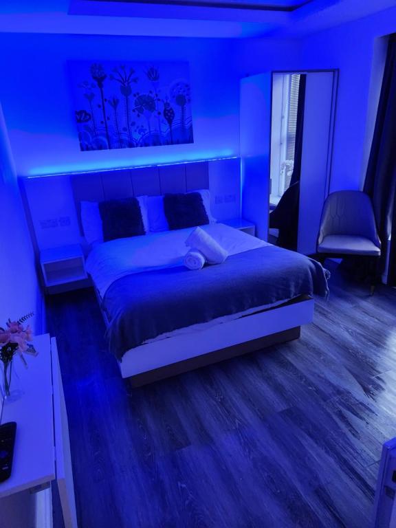 Crosskeys Edinburgh, Edinburgh – Updated 2024 Prices