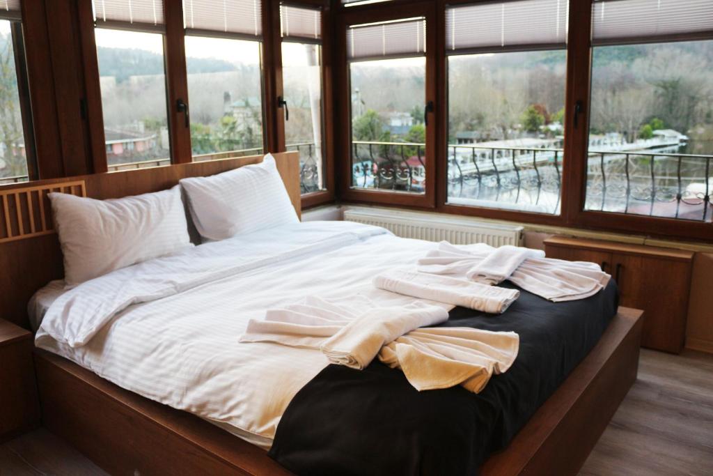 karamazov pansiyon, Sile – Updated 2024 Prices