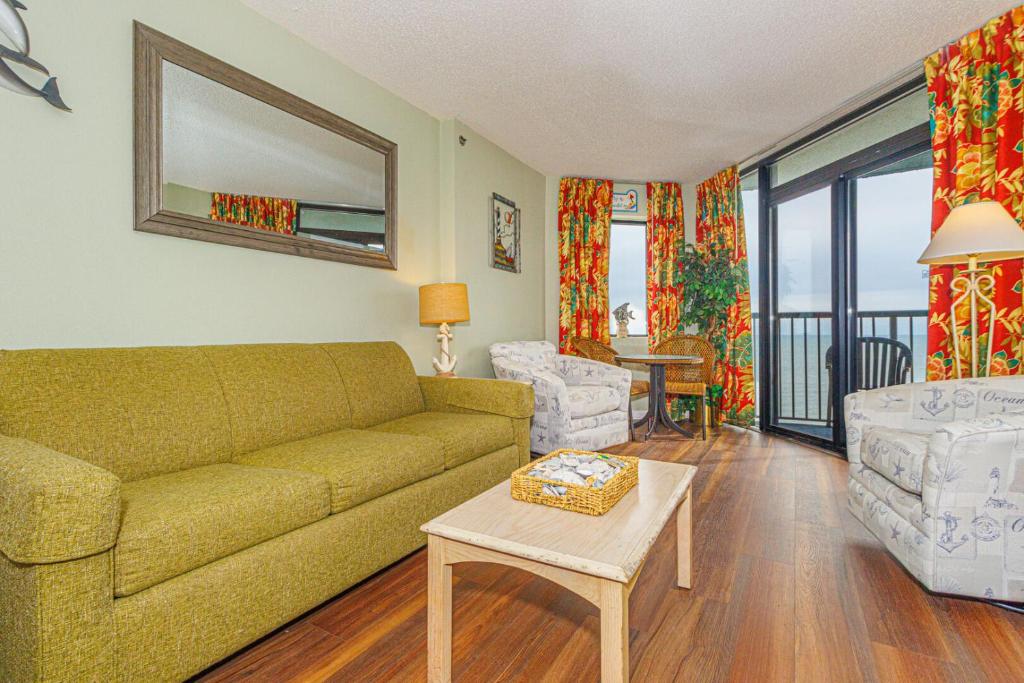 Direct Oceanfront 3 bedroom Condo - Compass Cove Mariner Tower 1415, Myrtle Beach (updated ...