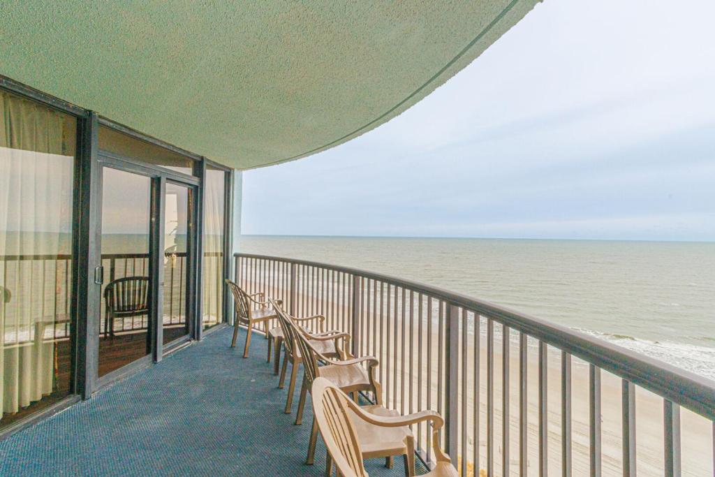 Direct Oceanfront 3 bedroom Condo - Compass Cove Mariner Tower 1415, Myrtle Beach (updated ...