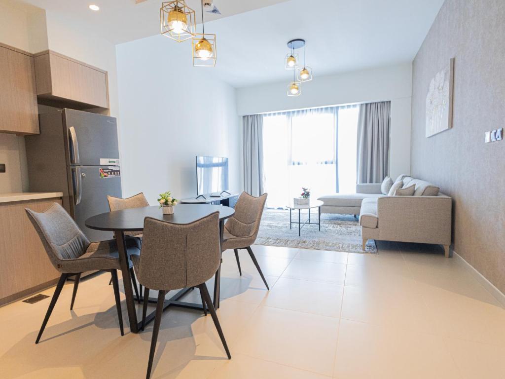 MH- ACT TOWER - Downtown -1Bedroom Apartment -REF4002, Dubai (updated ...