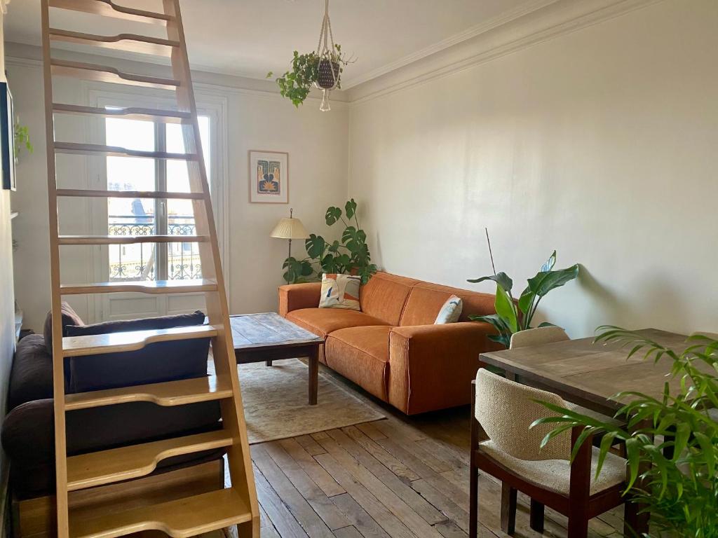 Charmant duplex - balcon et vue sur le Sacré Coeur, Paris (updated ...