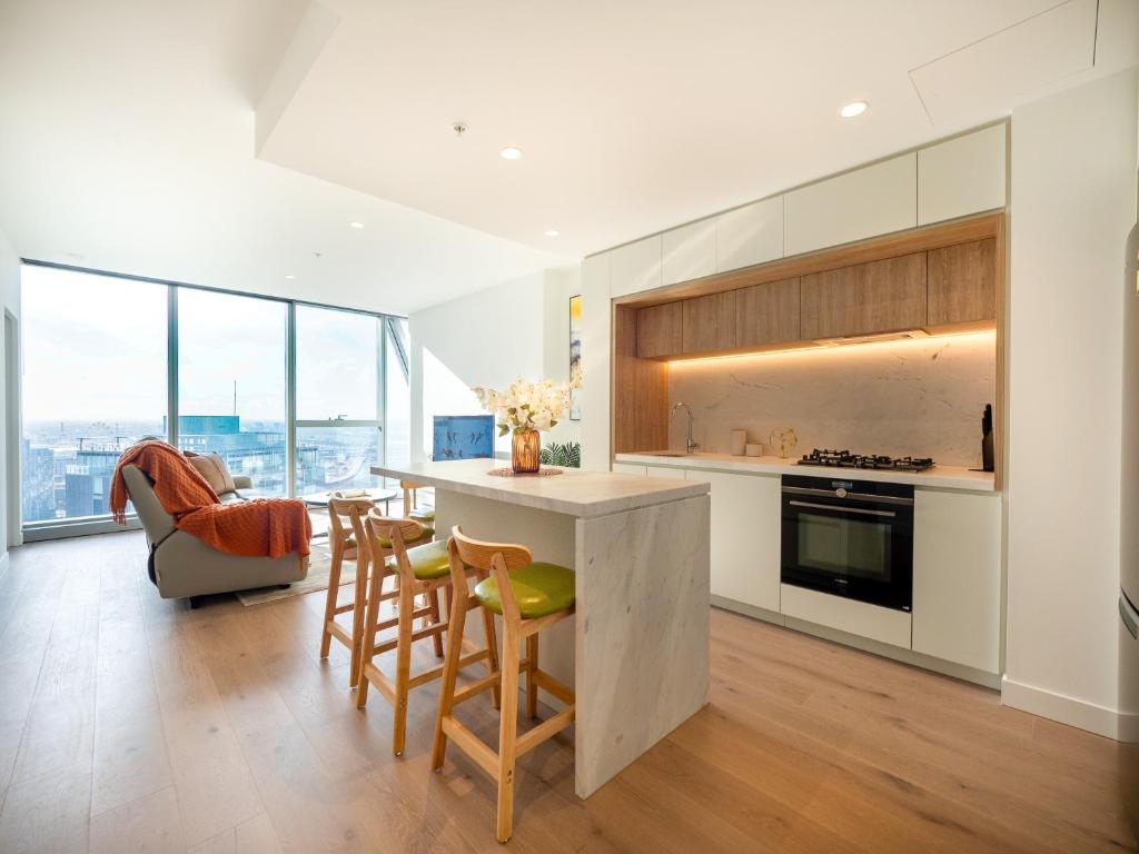 Little Lonsdale St 1br1ba With Study Room Wsp, Melbourne (updated ...