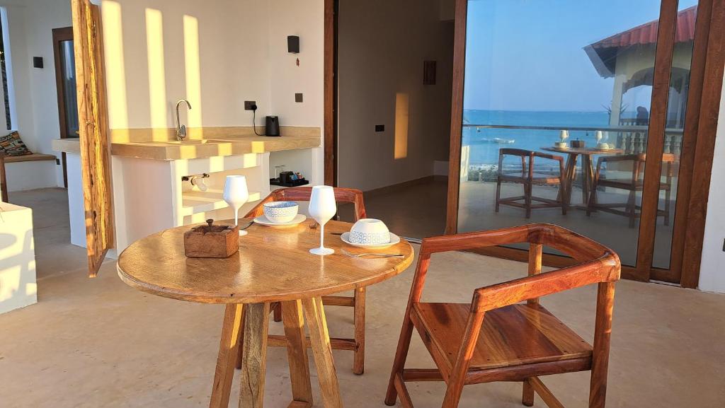 Aluna Beach Apartments, Nungwi (updated prices 2025)