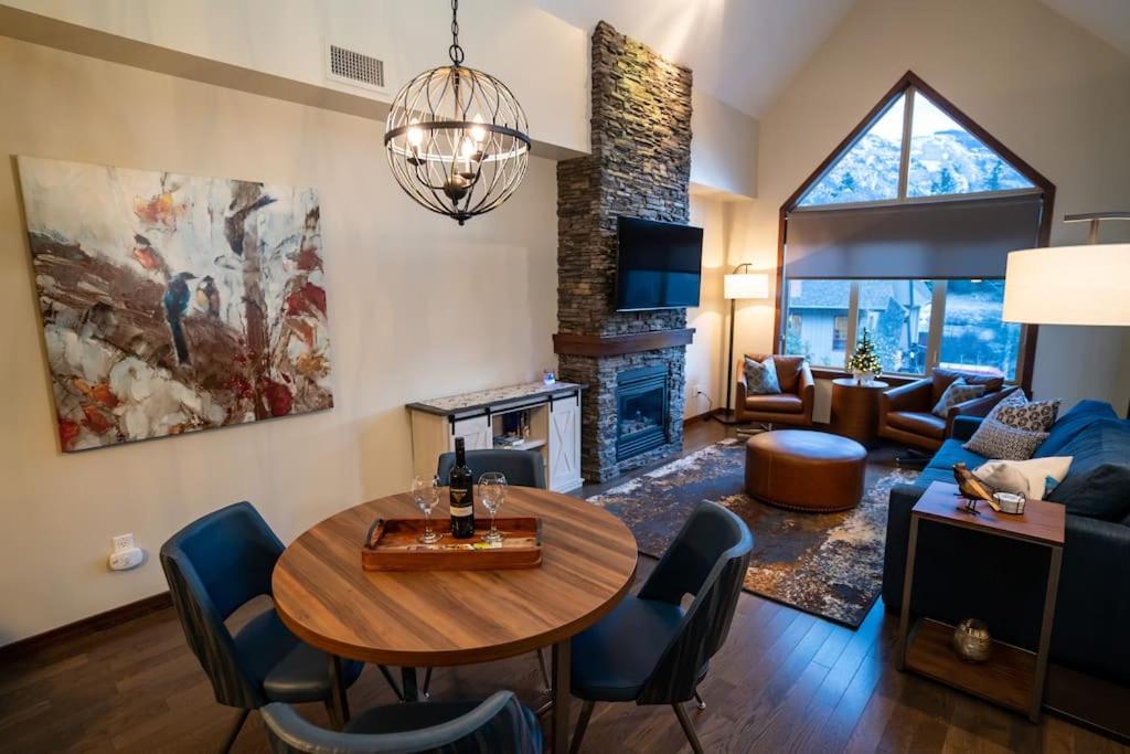 The Eagle Suite at Stoneridge Mountain Resort, Canmore (updated prices ...