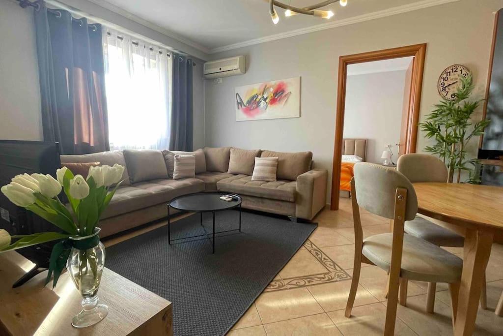 34 ° Bs, Tirana (updated prices 2025)