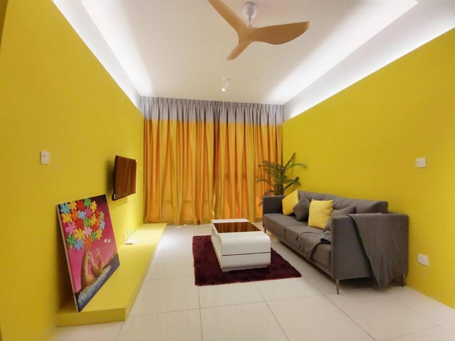 Southkey Mosaic 3BR, 1-7Pax Mid Valley View, Johor Bahru (updated ...