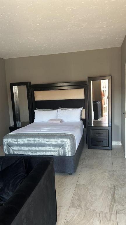 Platinum Guest lodge Germiston, Germiston (updated prices 2025)