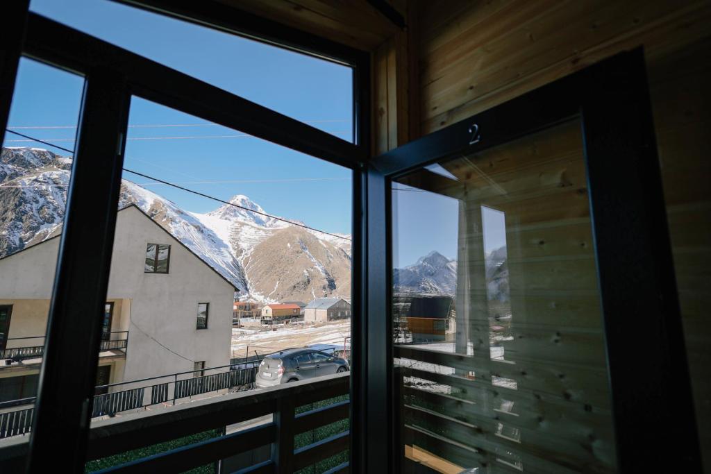 SAME Cottage Kazbegi, Kazbegi (updated prices 2025)