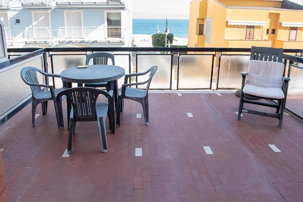 Monolocale fronte mare a Marcelli – M031, Marcelli (preços atualizados ...
