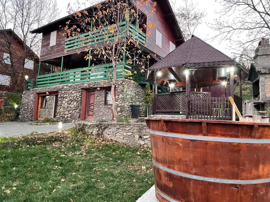 Lake View, Lunca Mare (updated prices 2025)