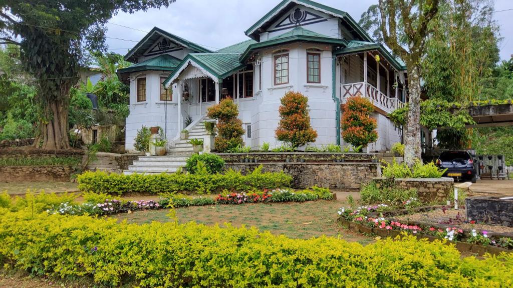 Walauwa on the hill, Hatton – Updated 2024 Prices