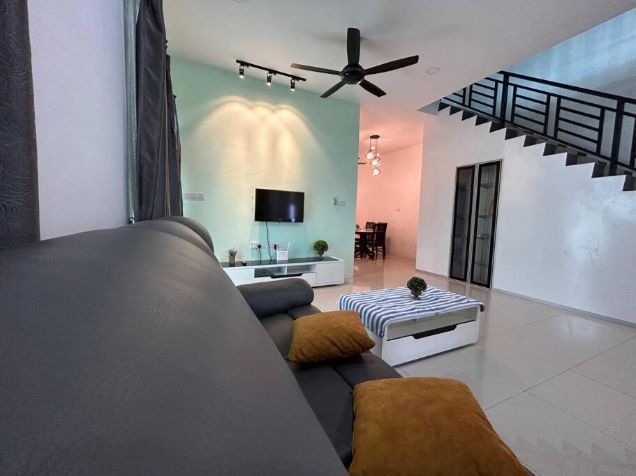 Ipoh Family Cozy Homestay 4R4B 12-13pax SY23, Ipoh (updated prices 2025)