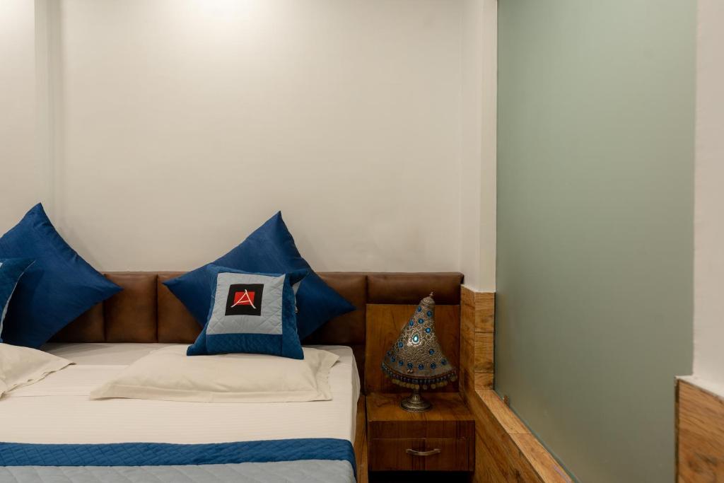 Hotel Akbar At Dal Lake Ghat Number 1, Srinagar (updated prices 2025)