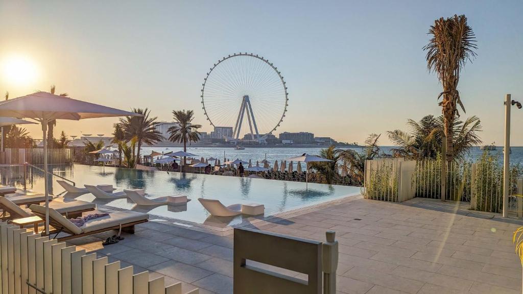 Frank Porter - La Vie, Dubai (updated prices 2024)