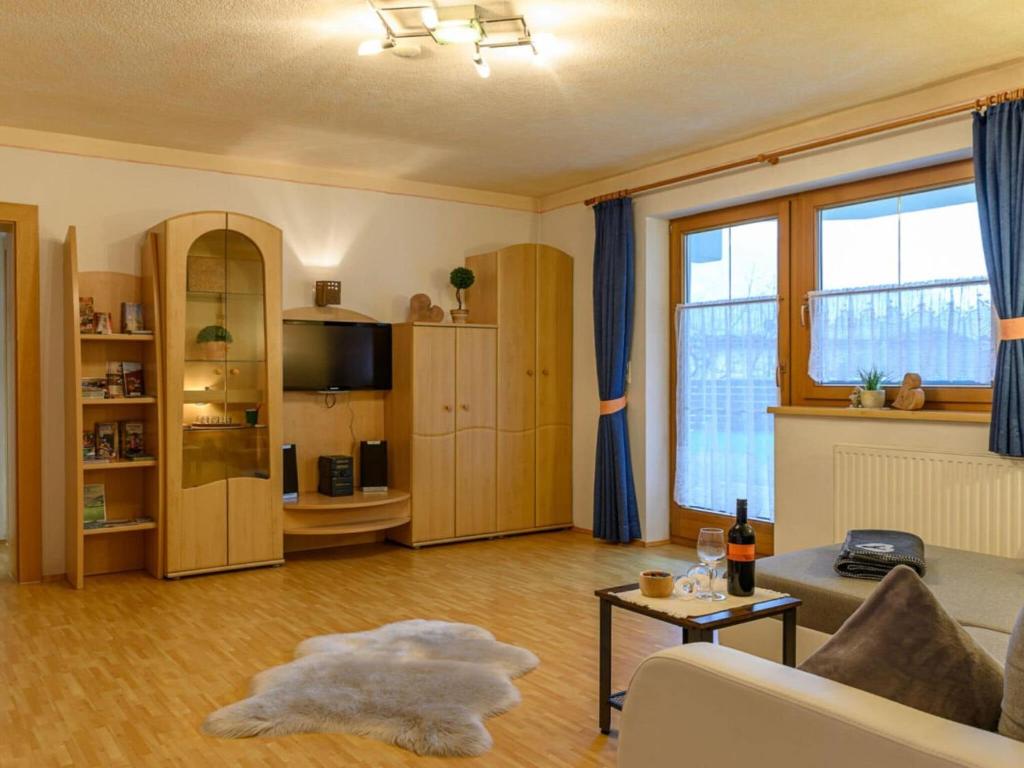 Holiday apartment bracket, Fügen (updated prices 2024)