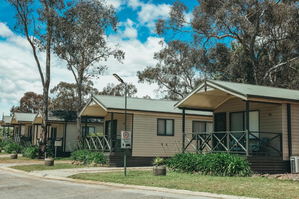 Eaglehawk Park Canberra, Canberra (updated prices 2025)