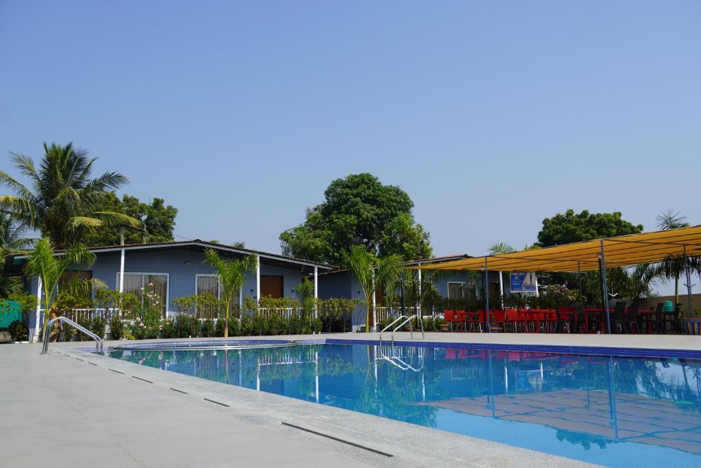 OMKARA RESORT, Nāndod – Updated 2024 Prices