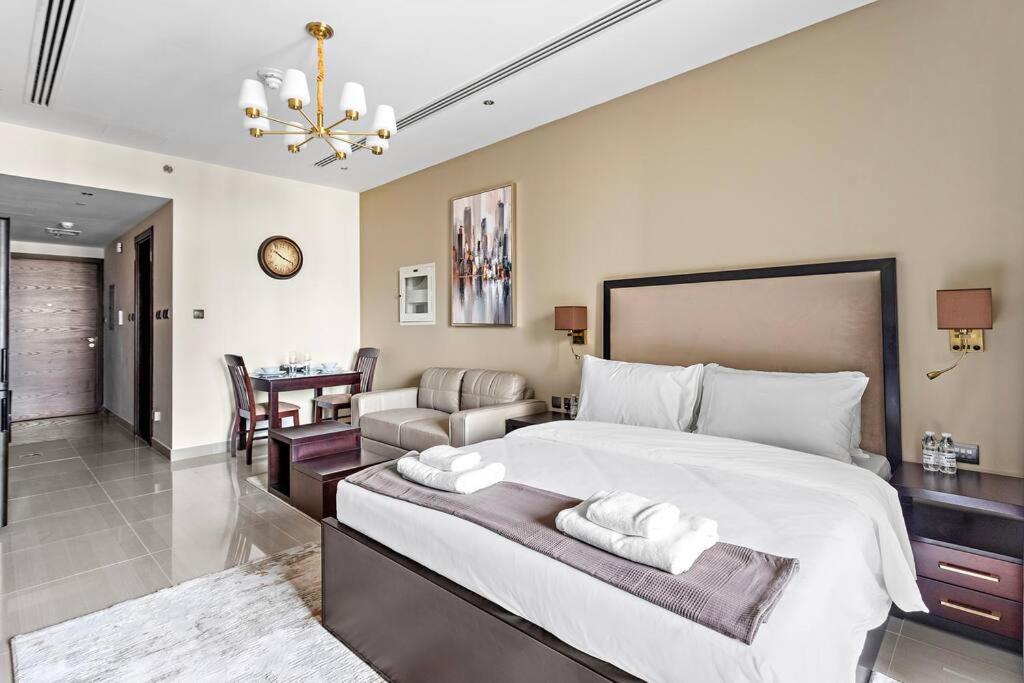 الشقق Amazing Studio with Dubai Fountain Views (الإمارات دبي) - Booking.com