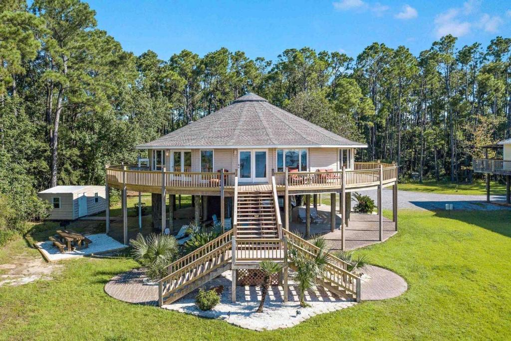 Round House Retreat on the Bay, Gulf Shores (updated prices 2025)